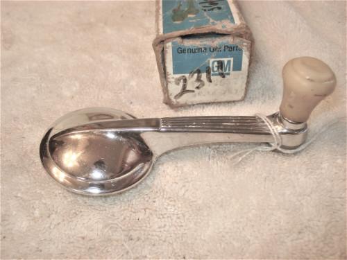 Door Panel Window Crank Handle, White Knob, NOS 3725377 in GM box ...